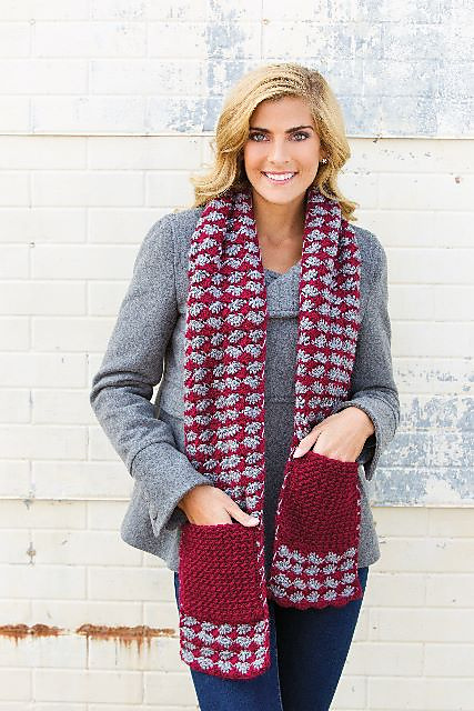 Ravelry: Wrapped in Garland Scarf pattern by Carrie Carpenter