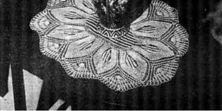 Ravelry: Knitted Lace Oval Mat pattern by Townsville Daily Bulletin