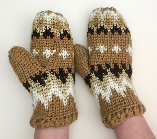 Ravelry: Bernie's Mittens pattern by Pam Carr