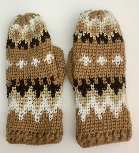 Ravelry: Bernie's Mittens pattern by Pam Carr