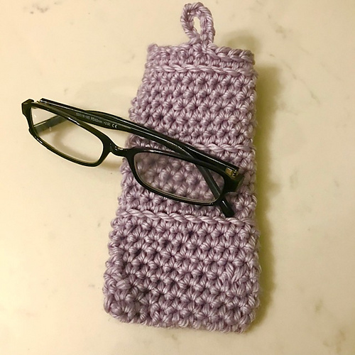 Ravelry: The Simple Stylish Glasses Case pattern by Pam Carr