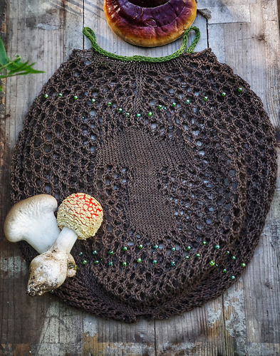 Ravelry: Forager/Lights in the Forest pattern by raena ballantyne demaris