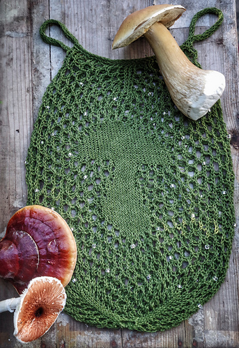 Ravelry: Forager/Lights in the Forest pattern by raena ballantyne demaris