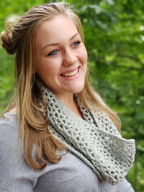 Ravelry: Carya Creek Hayride Snood pattern by Shelly Rae