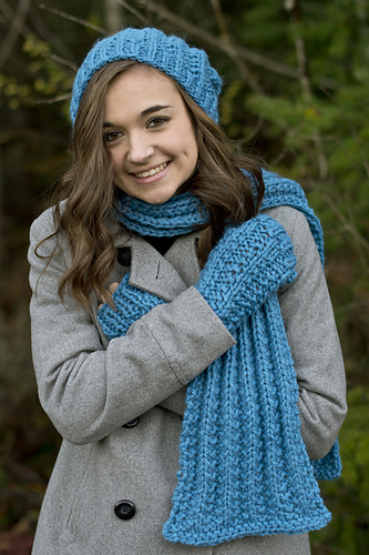 Ravelry: Just One Row pattern by Susie Bonell