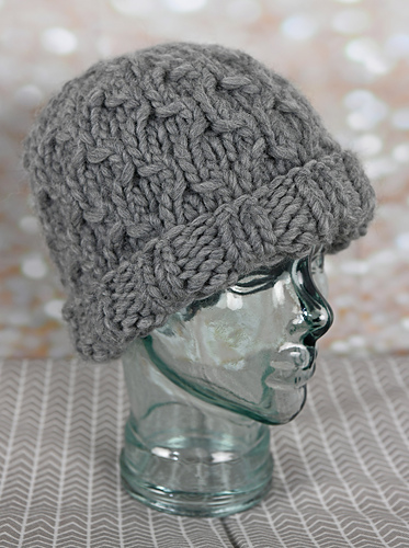 Ravelry: Twist Hat pattern by Shannon Dunbabin