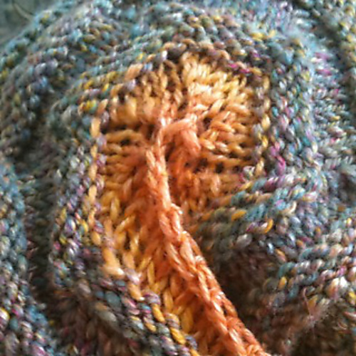 Ravelry: True Mobius Hat pattern by Cassandra Guarino