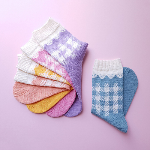 Ravelry: Ice Cream Gingham Socks pattern by Cat Krause