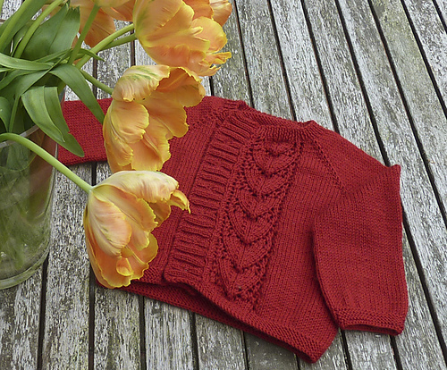 Ravelry: Roos pattern by Catharina van Daalen