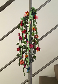 Ravelry: Flower Fairy Vines pattern by Claire Olivia Golden