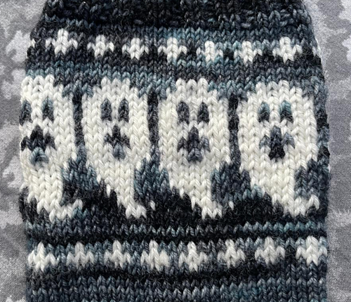 Ravelry: Halloween Ghost Socks pattern by Christina Scouten