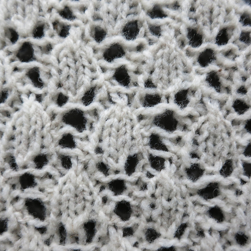 Ravelry: Kikyo Shawlette pattern by Mari Tobita