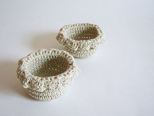 Ravelry: Crochet jewelry box pattern by Maria Isabel