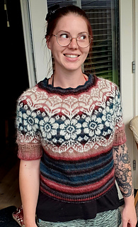 Ravelry: Chacanina's Alpine Bloom for Amber