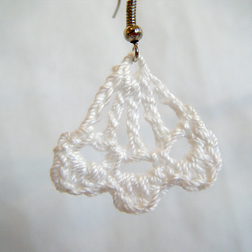 Ravelry: Dainty Dangles Earrings pattern by Abigail Gonzalez