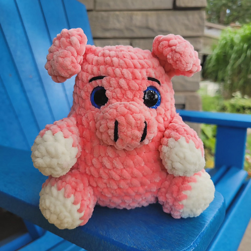 Ravelry: Truffle the Pudgy Pig pattern by Charlene Morris