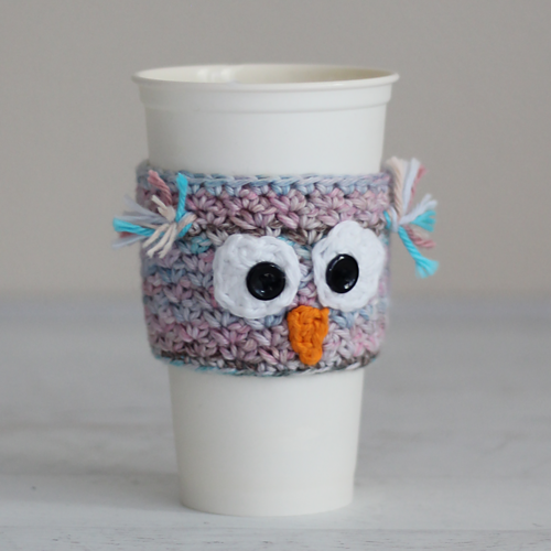 Ravelry: Hoot the Owl Cozy pattern by Charlyn Smith