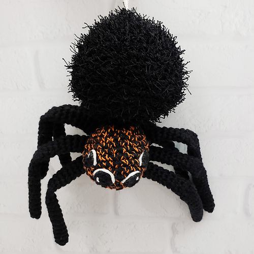 Ravelry: Webster the Spider Scrubby Amigurumi pattern by Charlyn Smith