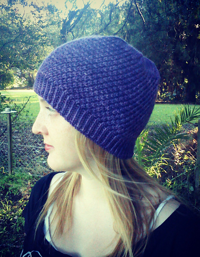 Ravelry: Sideline pattern by Gabriella Henry