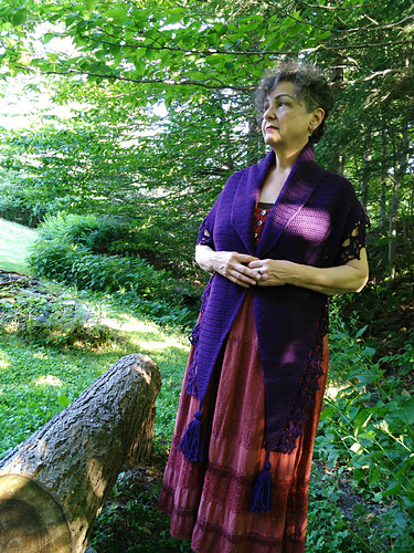 Ravelry: Strass Shawl pattern by Sara Delaney