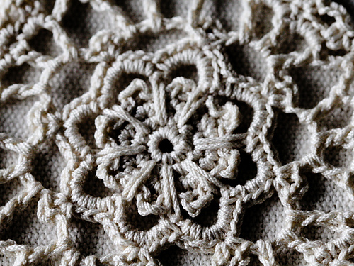 Ravelry: Small Flower Doily pattern by Carmen Rosemann