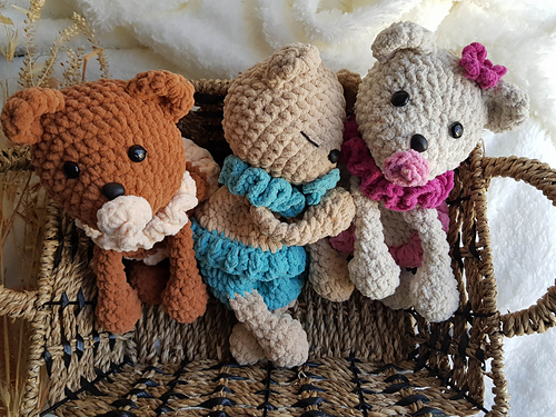 Ravelry: Amigurumi Bear Family pattern by Graciela Gaudi