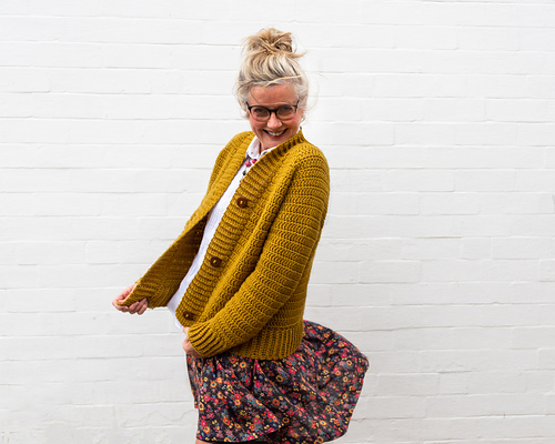 Ravelry: V Neck Cardigan pattern by Choosy Stuff