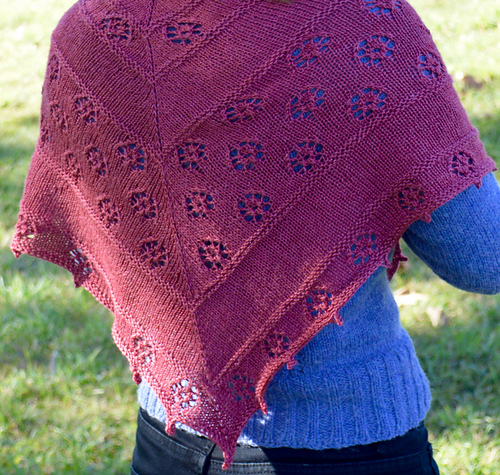 Ravelry: Rose Garden Shawl pattern by Christina Hopgood