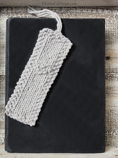 Ravelry: Bianca Bookmark pattern by Crystal Marin