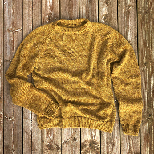 Ravelry: Machine knitted raglan sweater pattern by Christin Olsen-Ryum