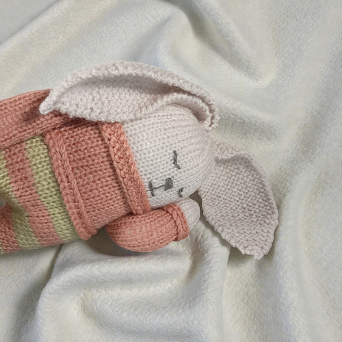 Ravelry: Juno Bunny pattern by Claire Fairall Designs