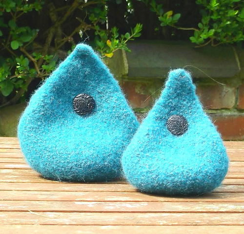 Ravelry: Felt Teardrop Pouch 2 sizes pattern by Claire Fairall Designs