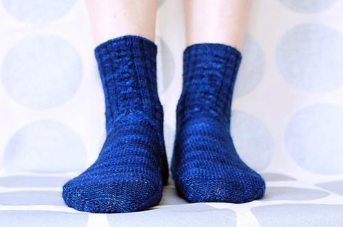 Ravelry: Divagate pattern by Clare Devine