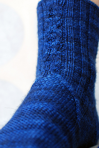 Ravelry: Divagate pattern by Clare Devine