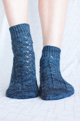 Ravelry: Ebb and Flow pattern by Clare Devine