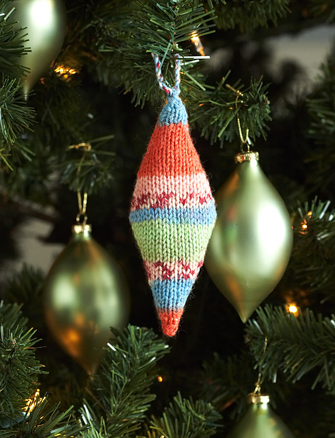Ravelry: Knit Christmas Ornaments pattern by Patons