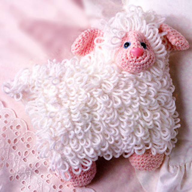 Ravelry: Little Lamb Pillow pattern by Sue Penrod