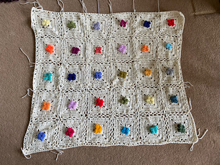 Ravelry: Cleobannister's Cora Granny Square