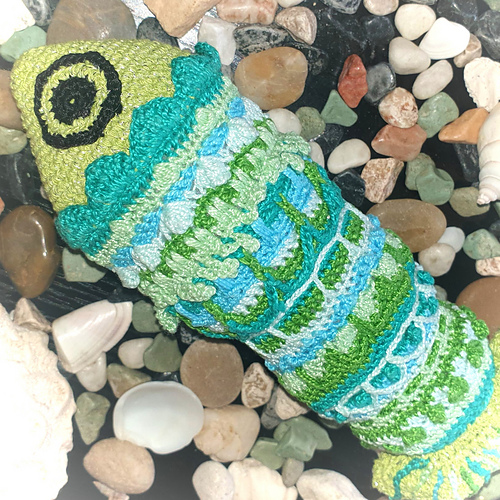 Ravelry: Assorted Stitches Fish pattern by Elo Ruggiero