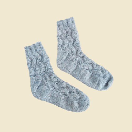 Ravelry: Zigazag Ah! Socks pattern by Cnyttan Cnottan