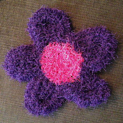 Ravelry: Fancy Flower Scrubber pattern by Lorene Haythorn Eppolite ...