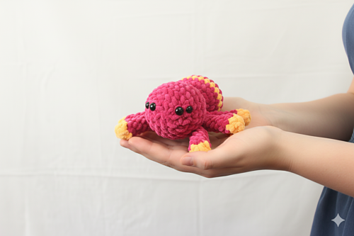 Ravelry: Cosmo the Spider pattern by Silvia Weaver