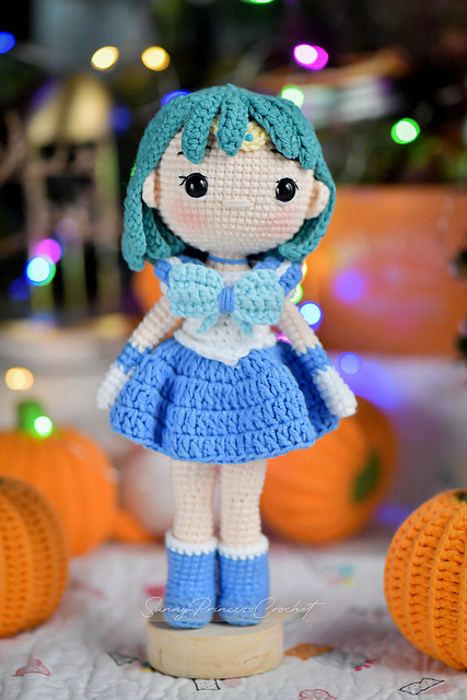 Ravelry: Sailor Mercury pattern by Lan Tran