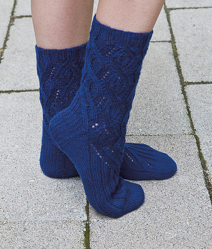 Ravelry: In and Out pattern by Cookie A