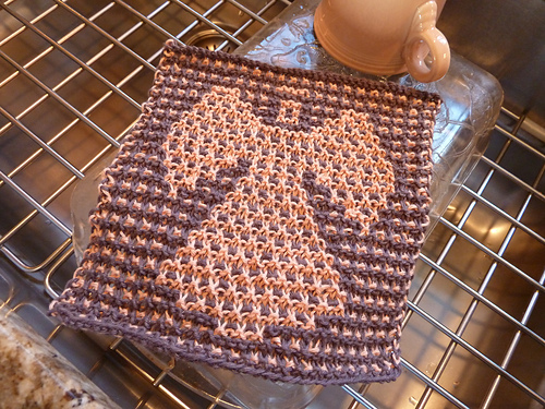 Ravelry: A Wing and a Prayer Angel Cloth pattern by Amy Marie