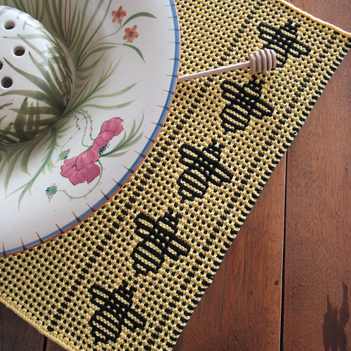 Ravelry: Beeline Towel pattern by Amy Marie