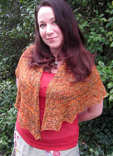 Ravelry: Feathered Shawl pattern by Elizabeth Helmich