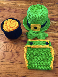 Ravelry: St. Patrick’s Day Outfit pattern by Courtney Crook