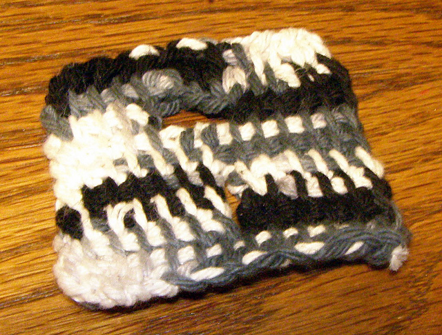 Ravelry: Horizontal Buttonhole - Tunisian Simple Stitch pattern by ...