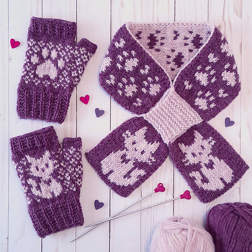 Ravelry: Pretty Paws Mitts pattern by Cherie Marie Leck